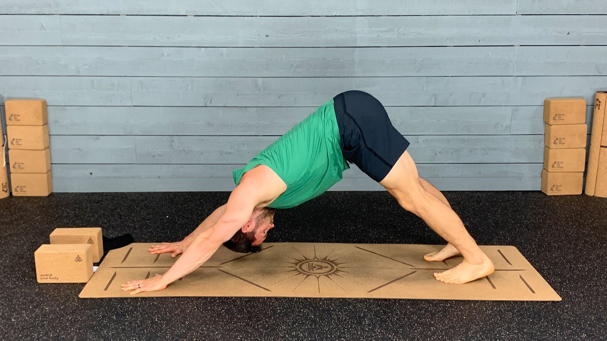 Creating a Combined Yoga and Strength Training Routine - Man Flow Yoga